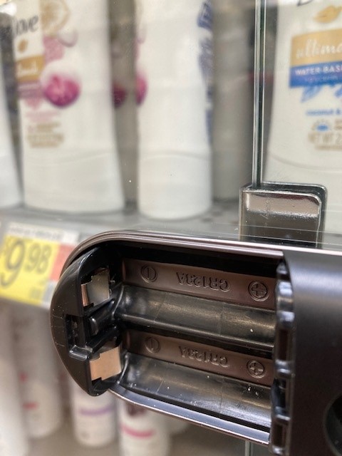 LIVE Locks - Battery Replacement Procedure – InVue Help Center